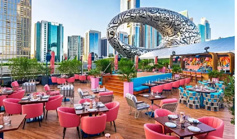 Dove Mangiare a Dubai: Ristoranti Economici e Top nel 2026